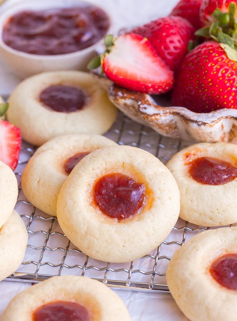 The Best Strawberry Cream Cheese Cookies