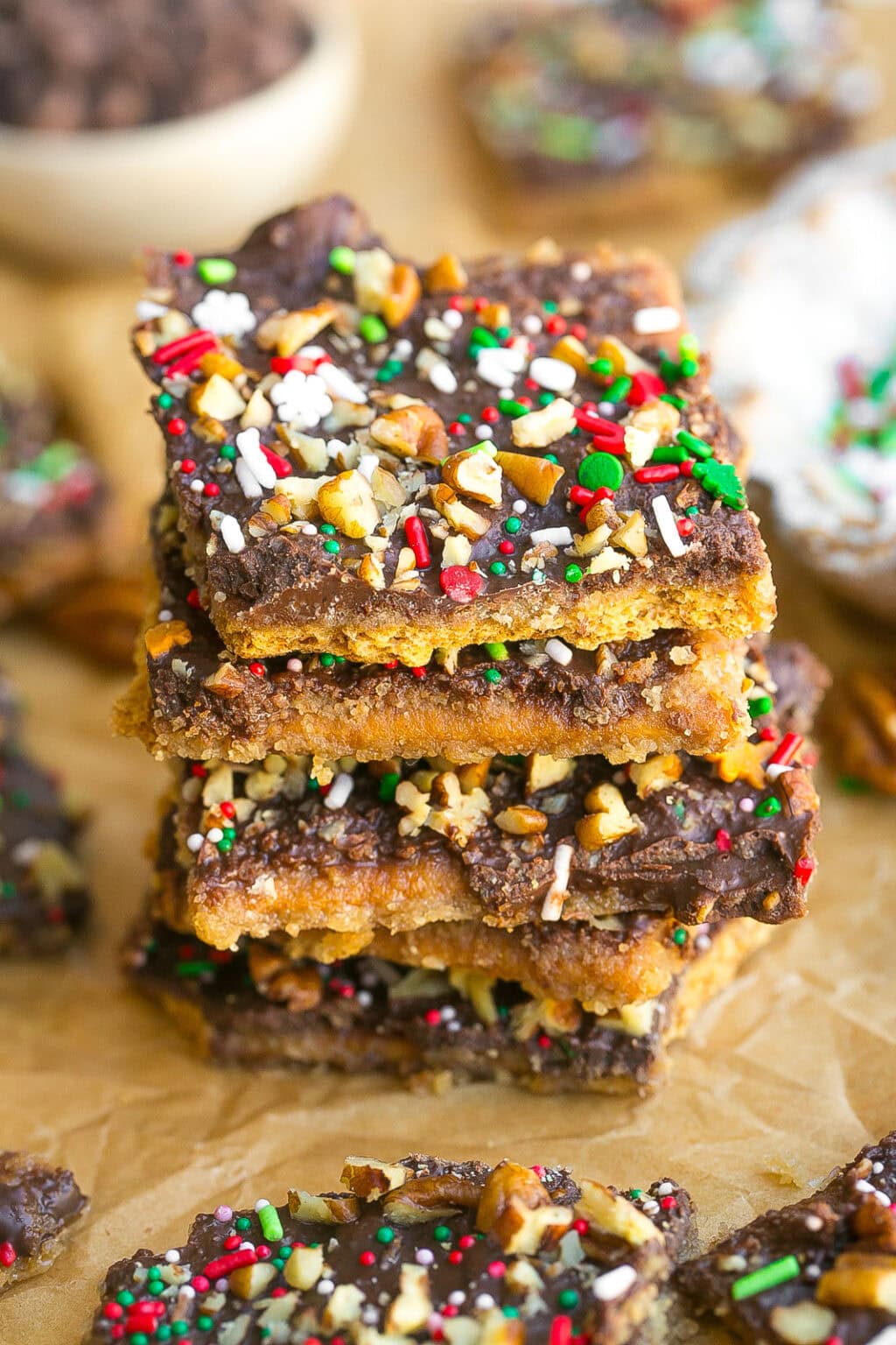 Graham Cracker Toffee (Easy 4 Ingredient Recipe)